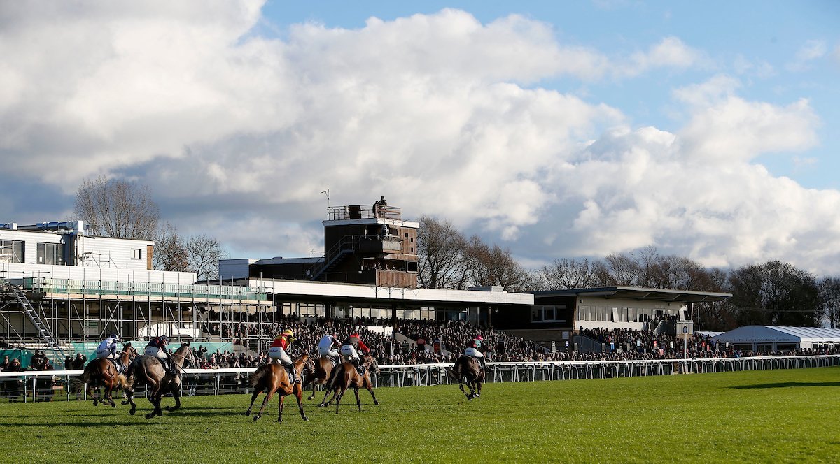 Huntingdon - Great British Racing