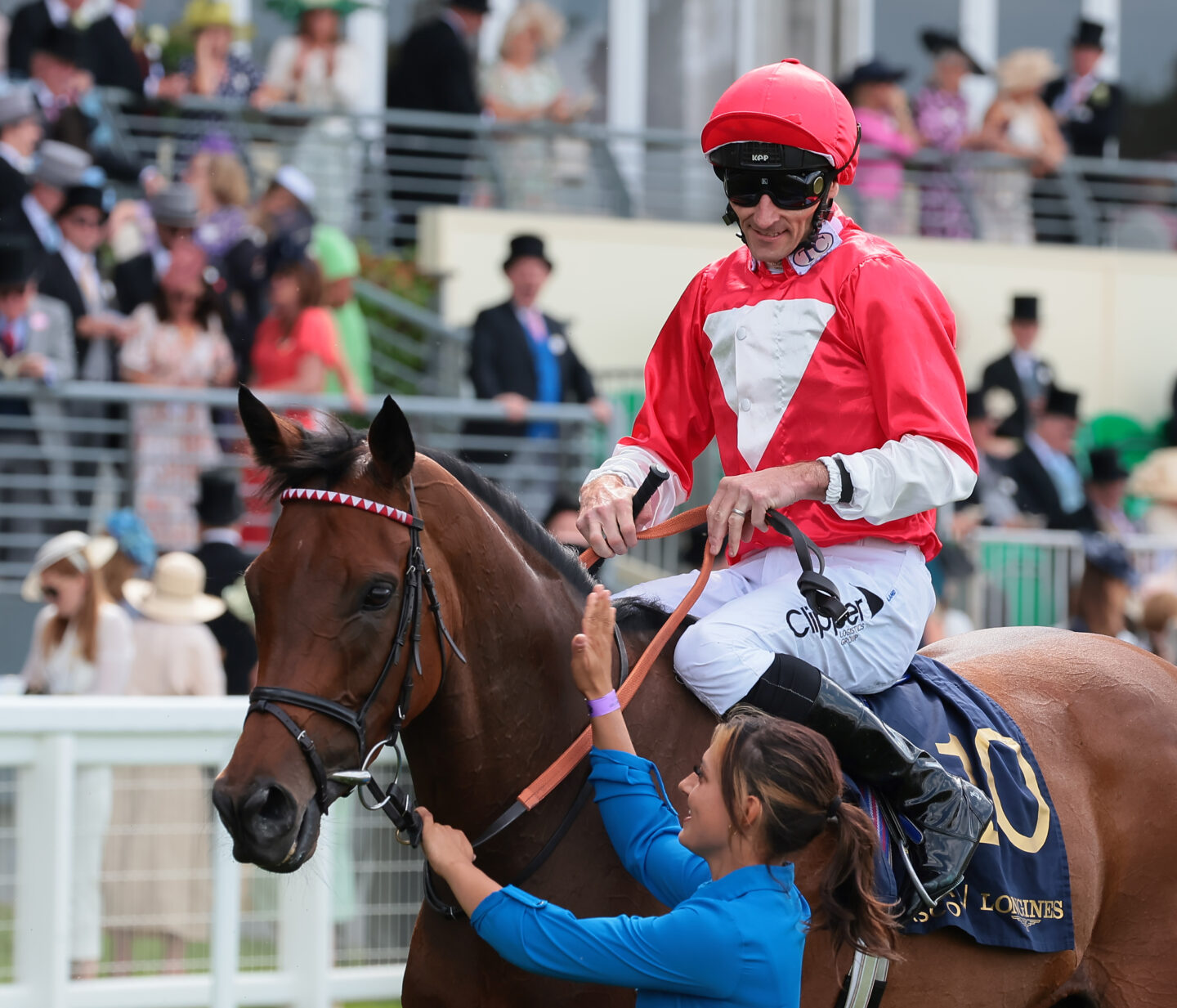 GROUP 1 TARGET FOR ROGUES GALLERY STAR - In The Paddock